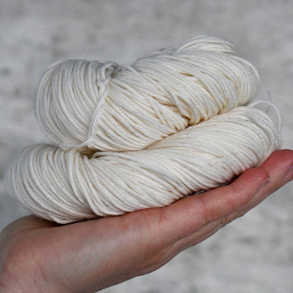 Undyed SW Merino Nylon DK Miss Knitty NZ